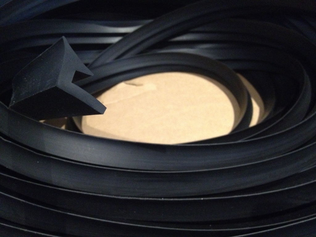 Genesis Rubber Inc. – Custom Buna-N Extrusion