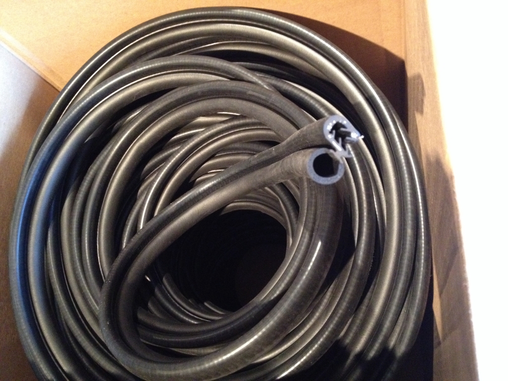 Genesis Rubber Inc. – Dual-Durometer Bulb Extrusion